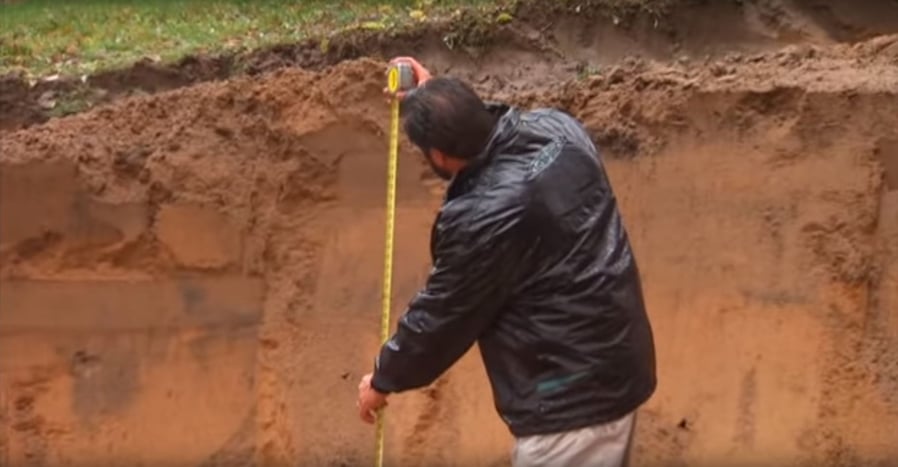 Bench Cut Excavation in SRW Construction